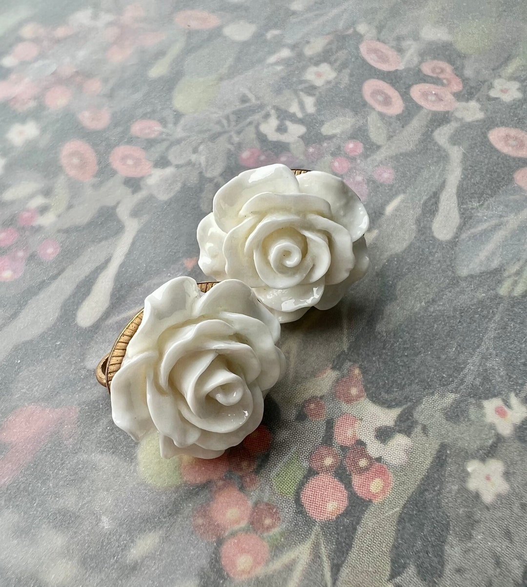 Cute Clip on Earrings Flower, Vintage Inspired. Unique and Best Gift ...