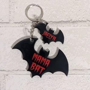 Mama Bat and Baby Bat Personalized Keychain - Etsy