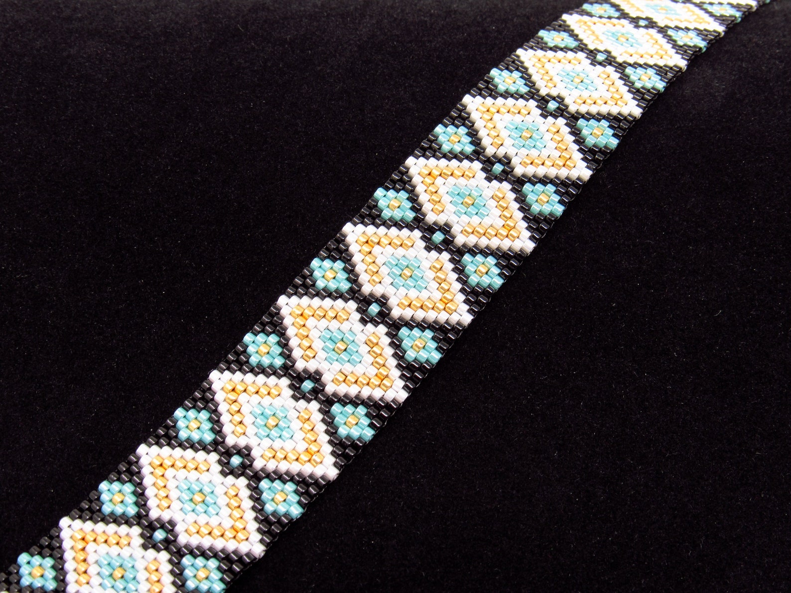 Odd Count Peyote Patterns, Peyote Stitch Patterns, Peyote Bracelet ...