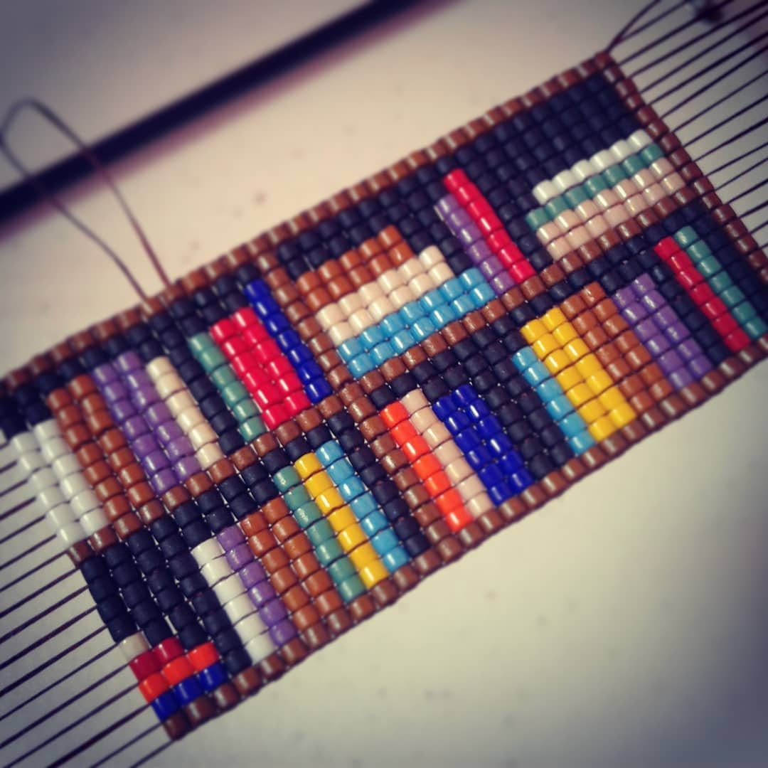 LOOM Patterns, Beaded Loom Pattern, Bookshelf Beaded Bookmark Patterns ...