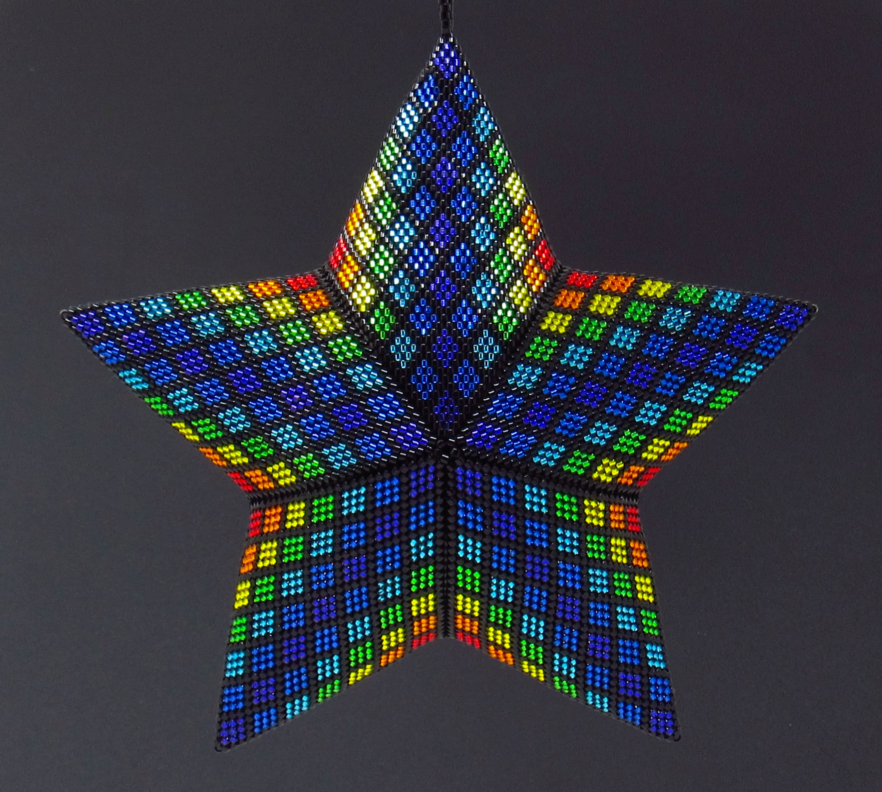 3D Beaded Star Pattern, 3 Dimensional Puffy Star Ornament Pattern ...