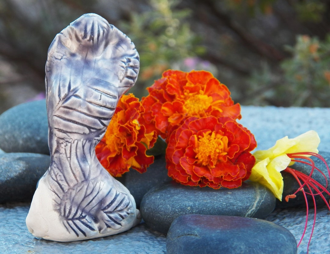 Pagan Yule Winter Solstice Porcelain Petite Goddess Feminine Energy ...