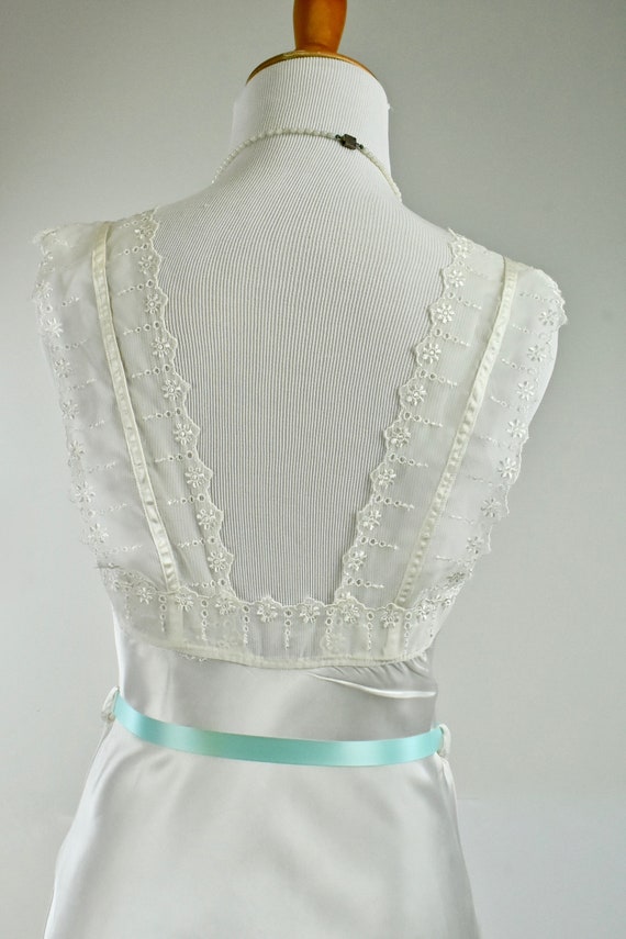 1940s Rayon White Satin Bias Cut Nightgown By Albert… Gem