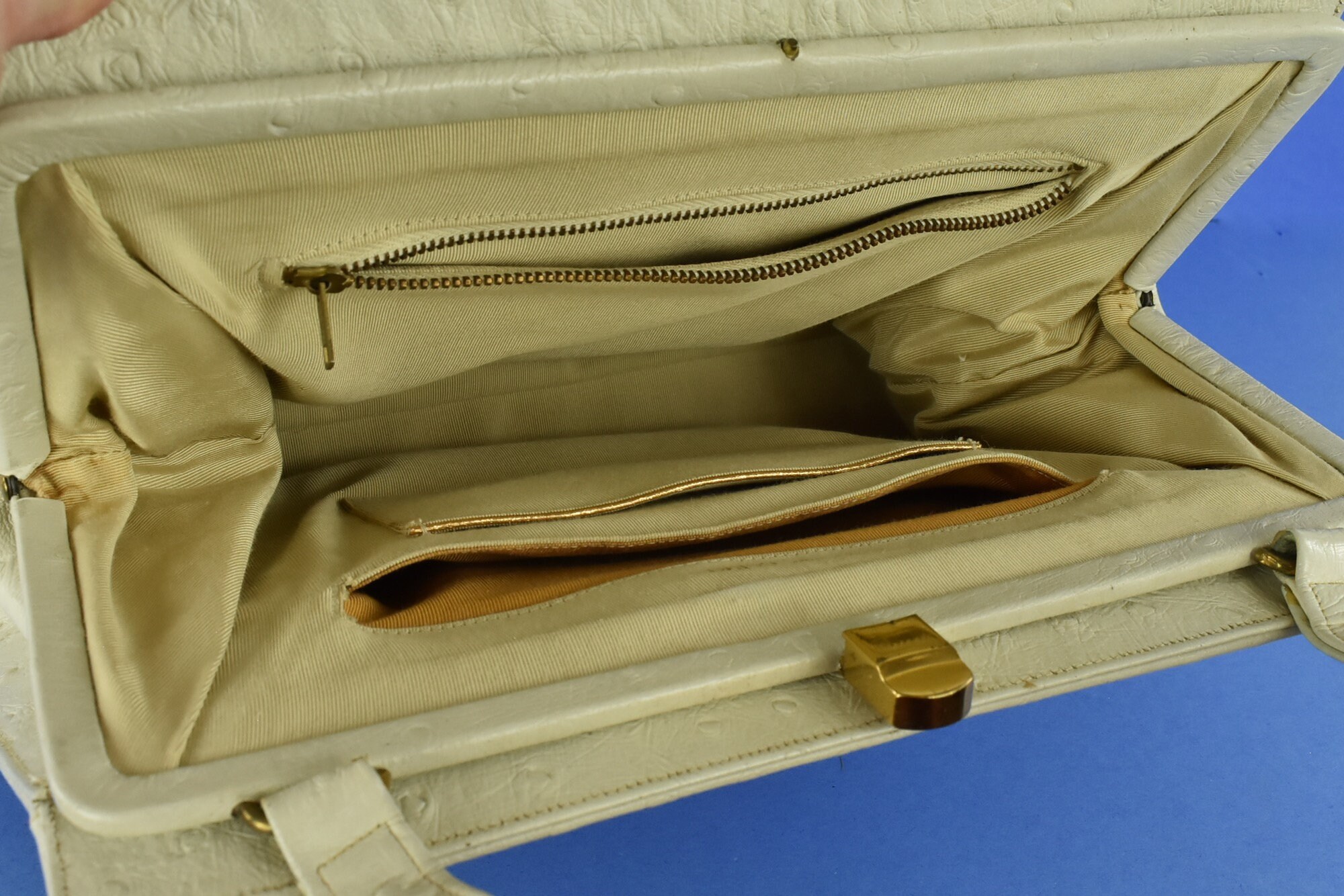 1960s Ostrich Leather Ivory / Cream / Winter White ANDREW | Etsy