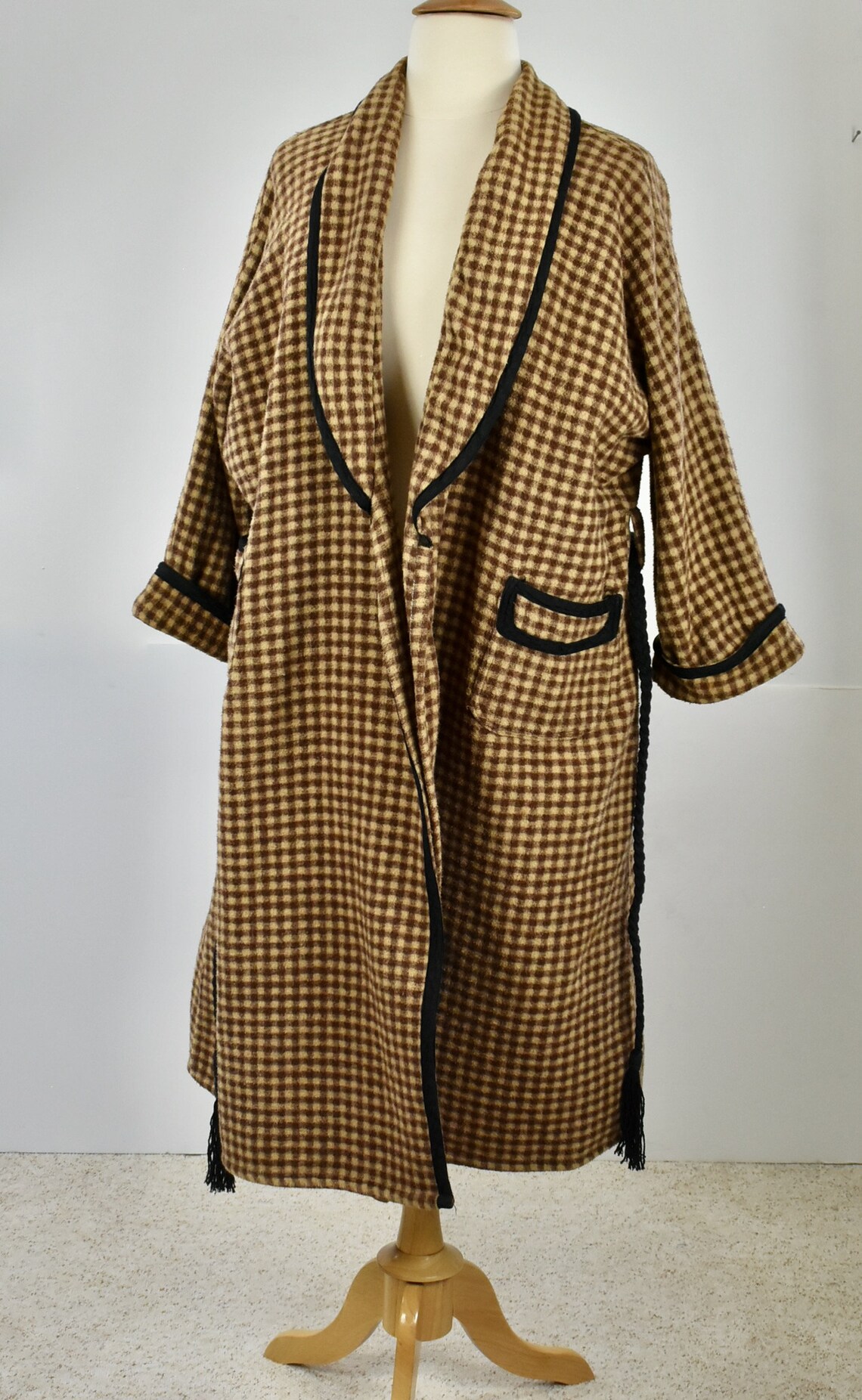 1920s Beacon Brown Checked Robe With Black Trim & Belt - Etsy