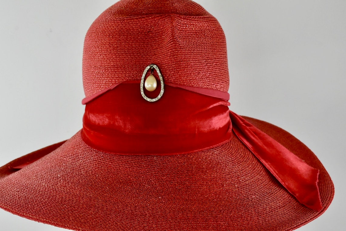1920s Red Straw Hat With Matching Velvet Ribbon & Rhinestone - Etsy