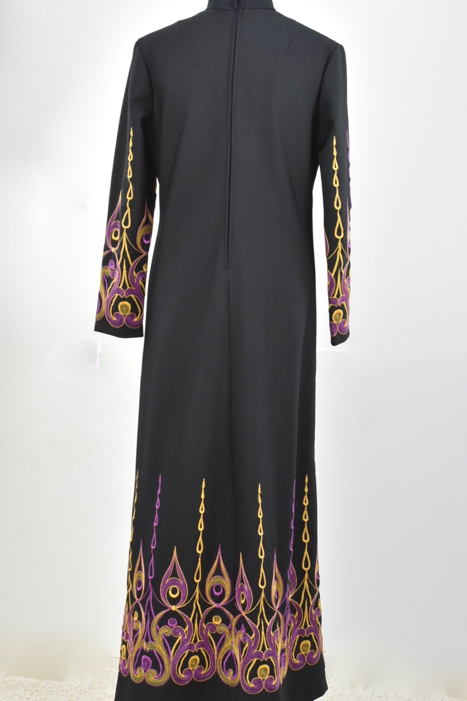 1970s TREVIRA 2000 Black Knit Long BOHEMIAN Dress With Fuchsia & Gold ...