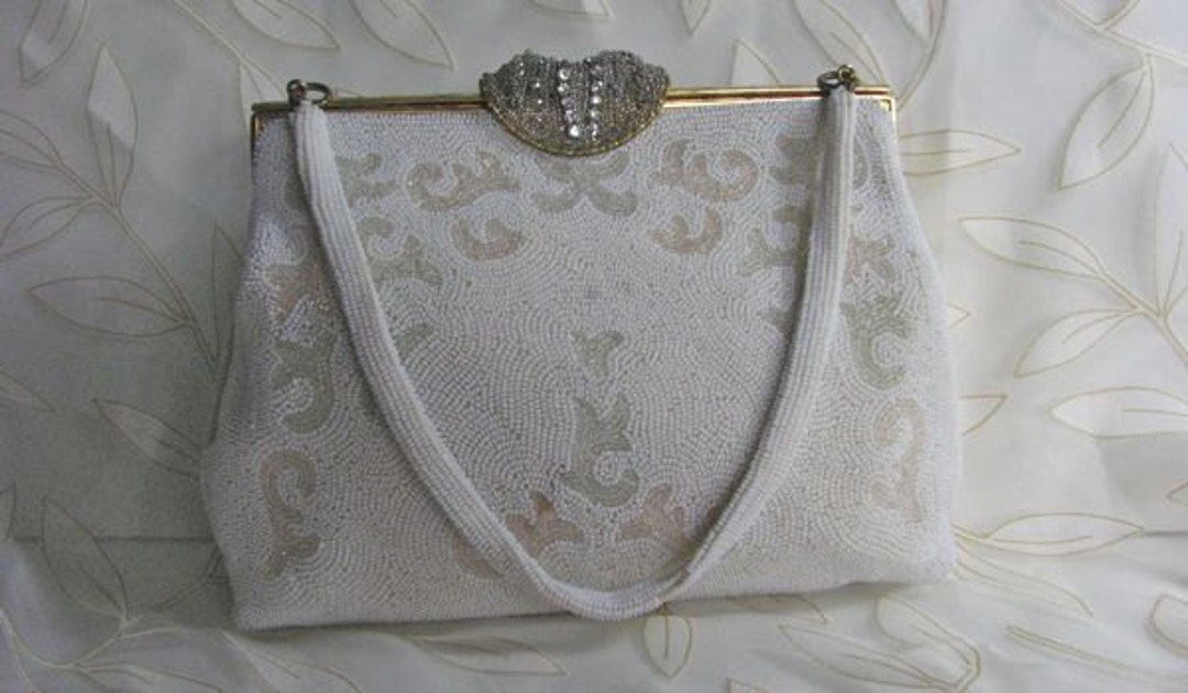 1950s Hand Made Ivory Beaded Walborg Purse With EXCEPTIONAL Clasp ...