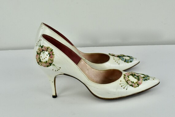 1950/60s FASHIONATION White Leather Stilettos With Appliquéd | Etsy