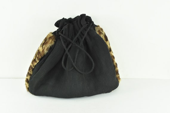 1940s Spotted Fur Drawstring Handbag..... SASSY & DRA… - Gem