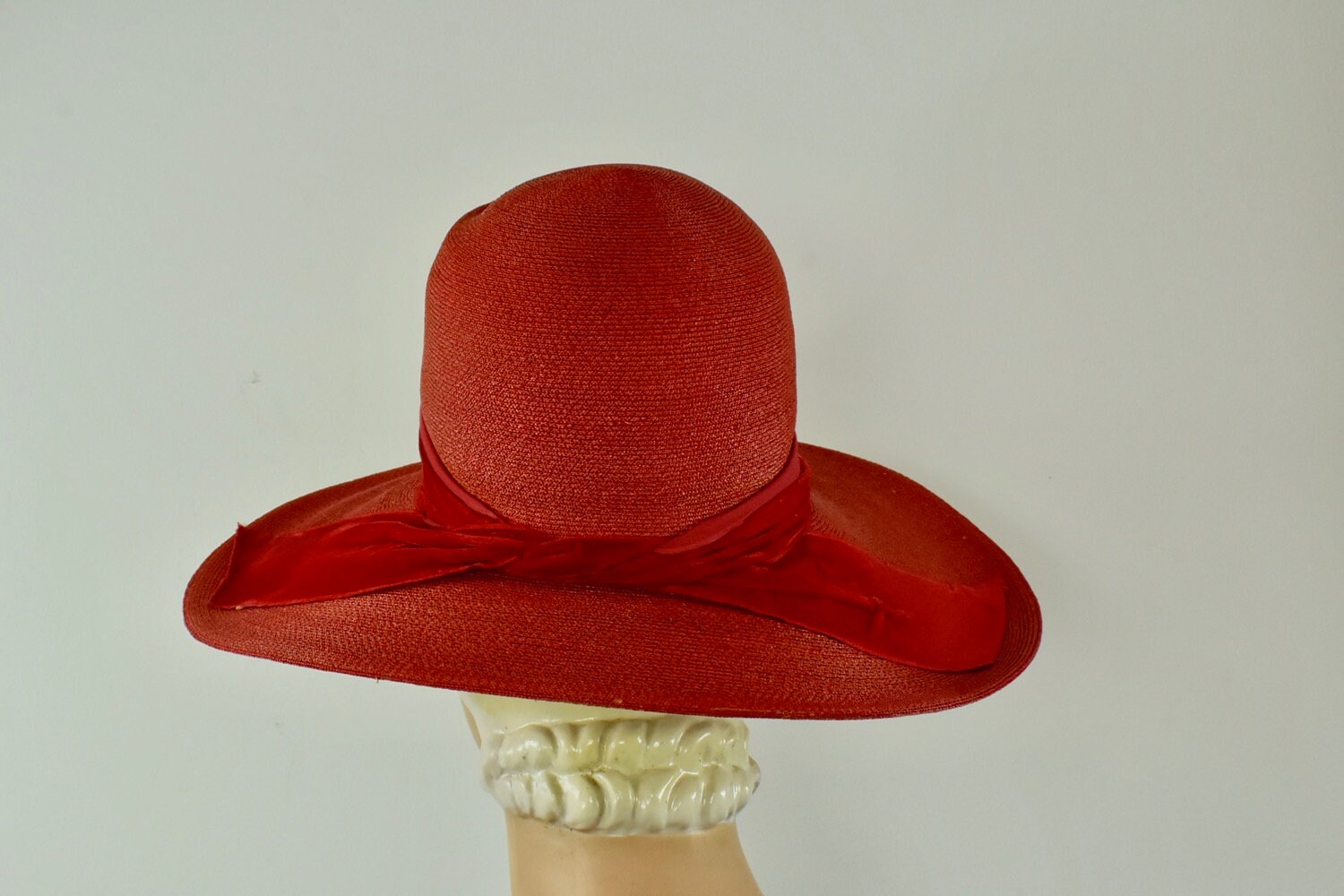 1920s Red Straw Hat With Matching Velvet Ribbon & Rhinestone , Drop ...