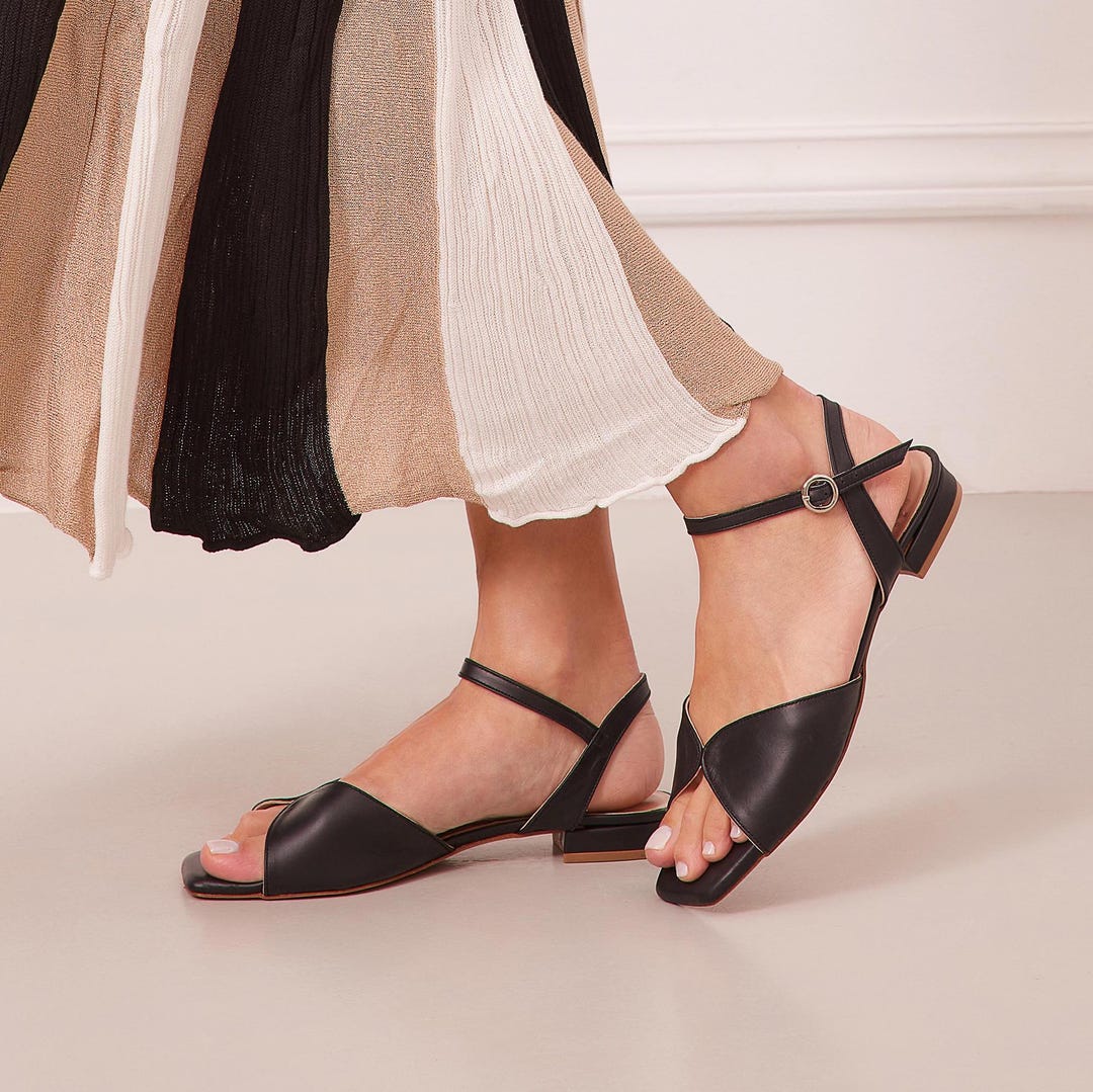 Black Leather Flat Shoes Open Toe, Low Heel Sandals Squared Toe, "kore ...