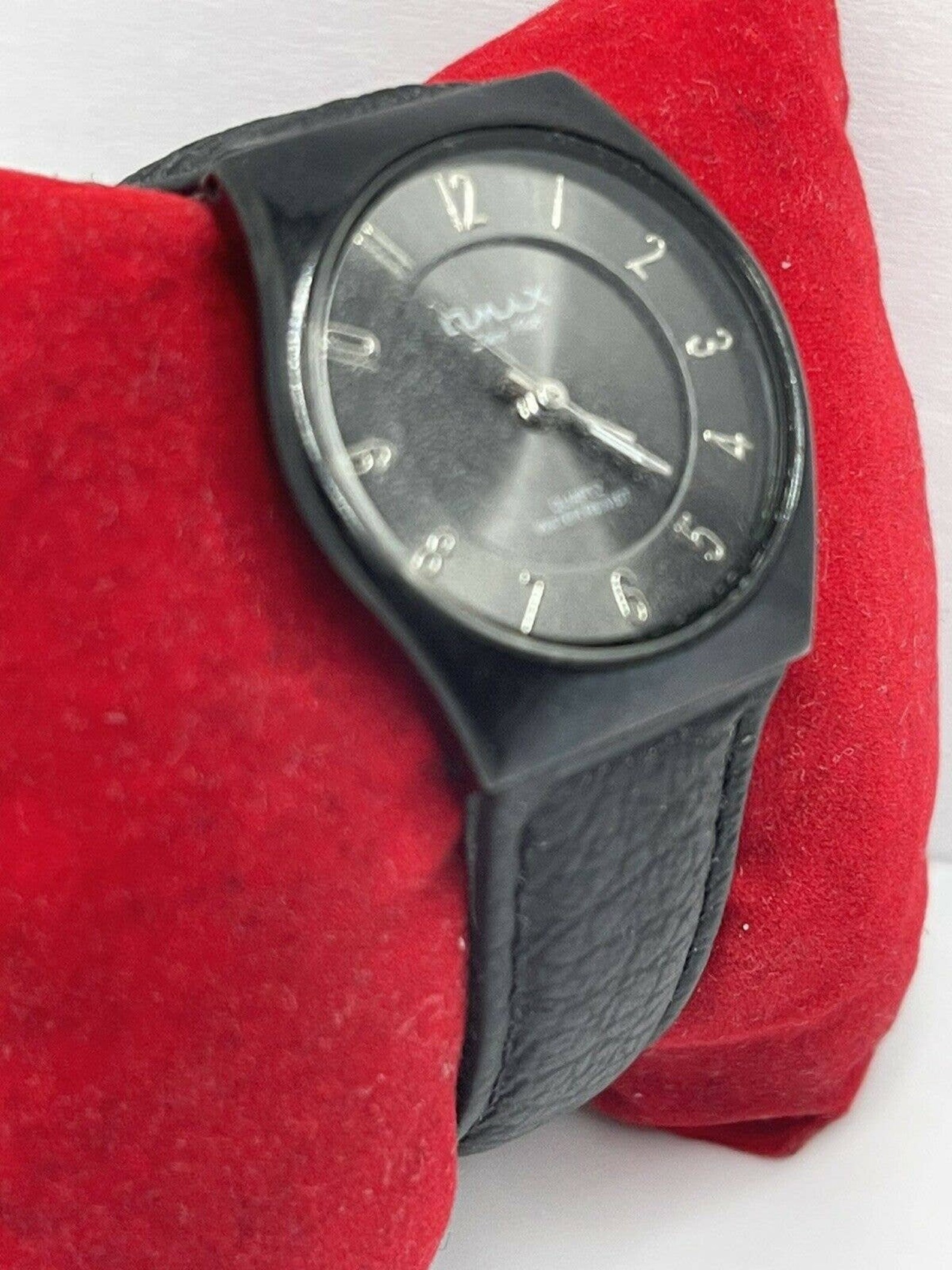 Vintage Ladies QMAX Japan Black Leather Strap Analog Watch New - Etsy