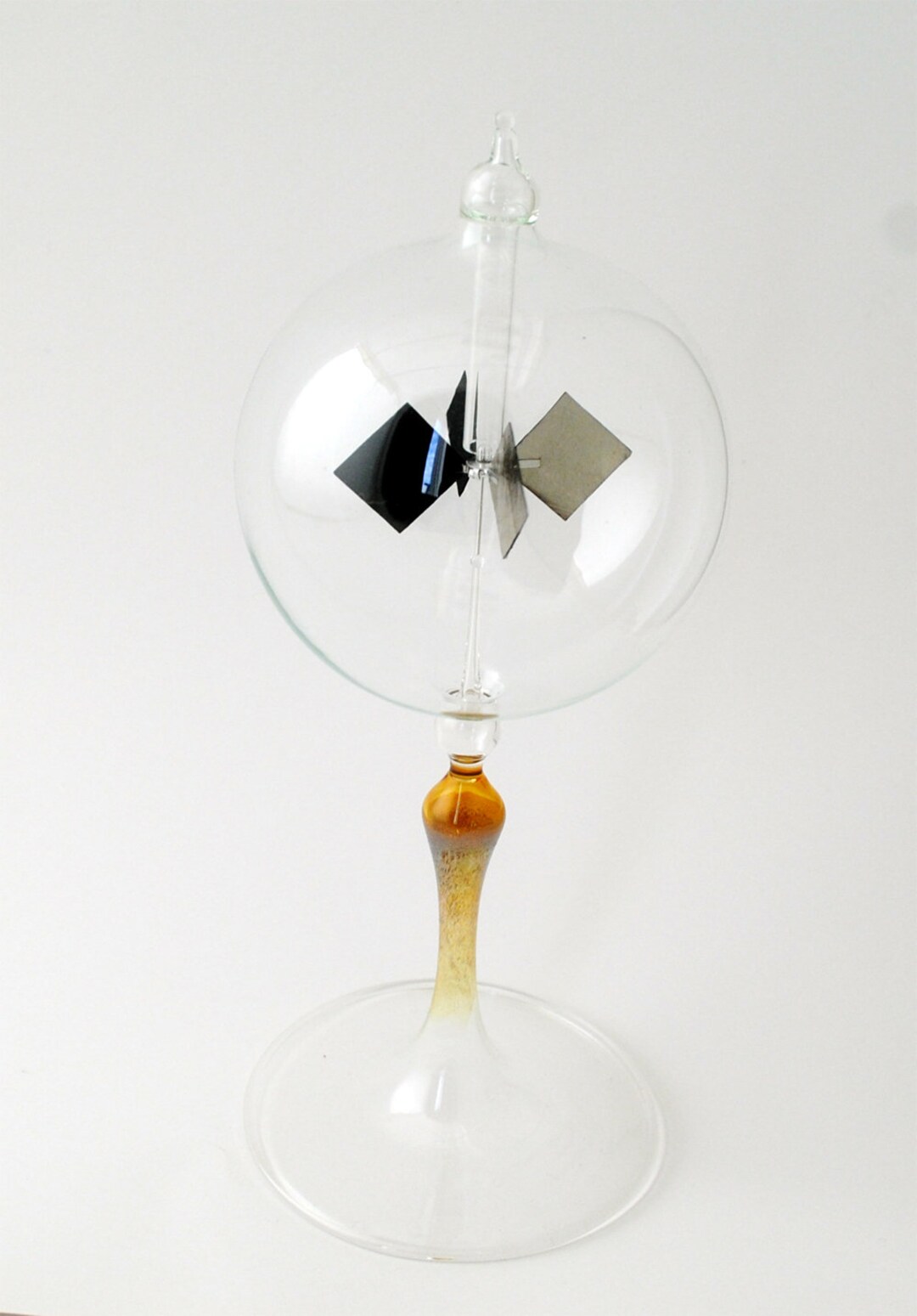 1017 Tabletop Radiometer With Gold Stem - Etsy