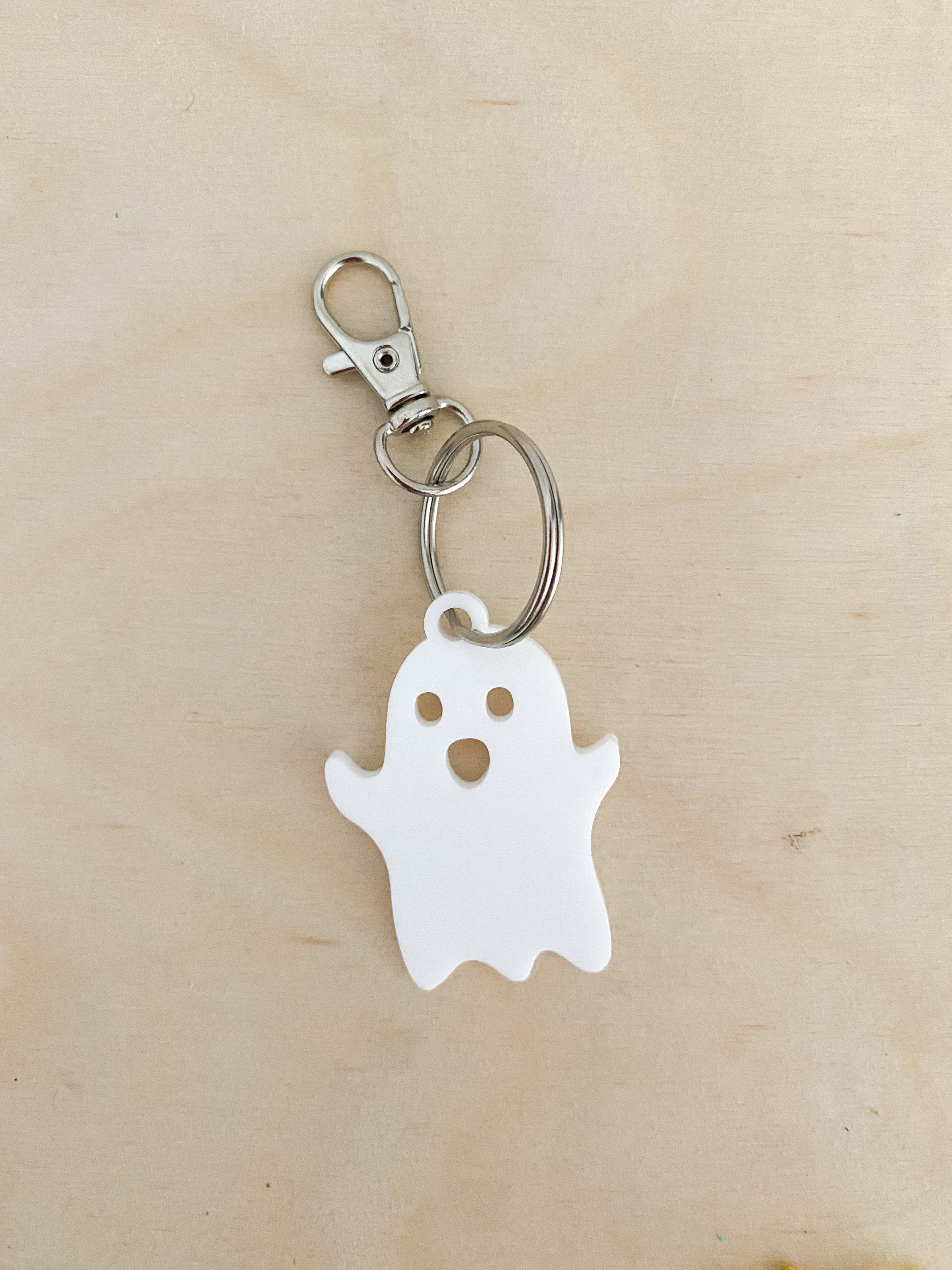Ghost Keychain halloween Keychain halloween Party Decor - Etsy