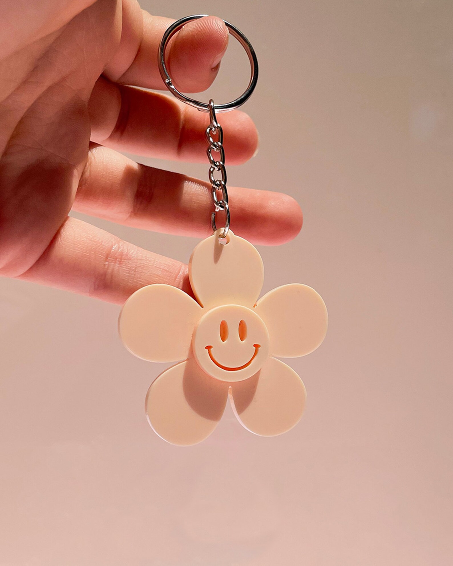 Daisy Chain Smiley Face Keychain Flower Key Chain 90s - Etsy
