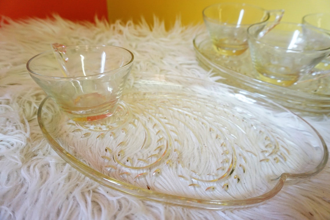 Clear Glass VINTAGE Retro 60s 7 Piece Set Floral Tea Cups and Snack ...