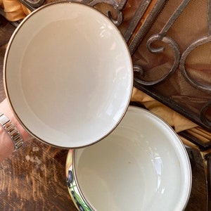 Vintage CUTE and Retro REGENCY Enamelware Cookware Pot in Excellent ...