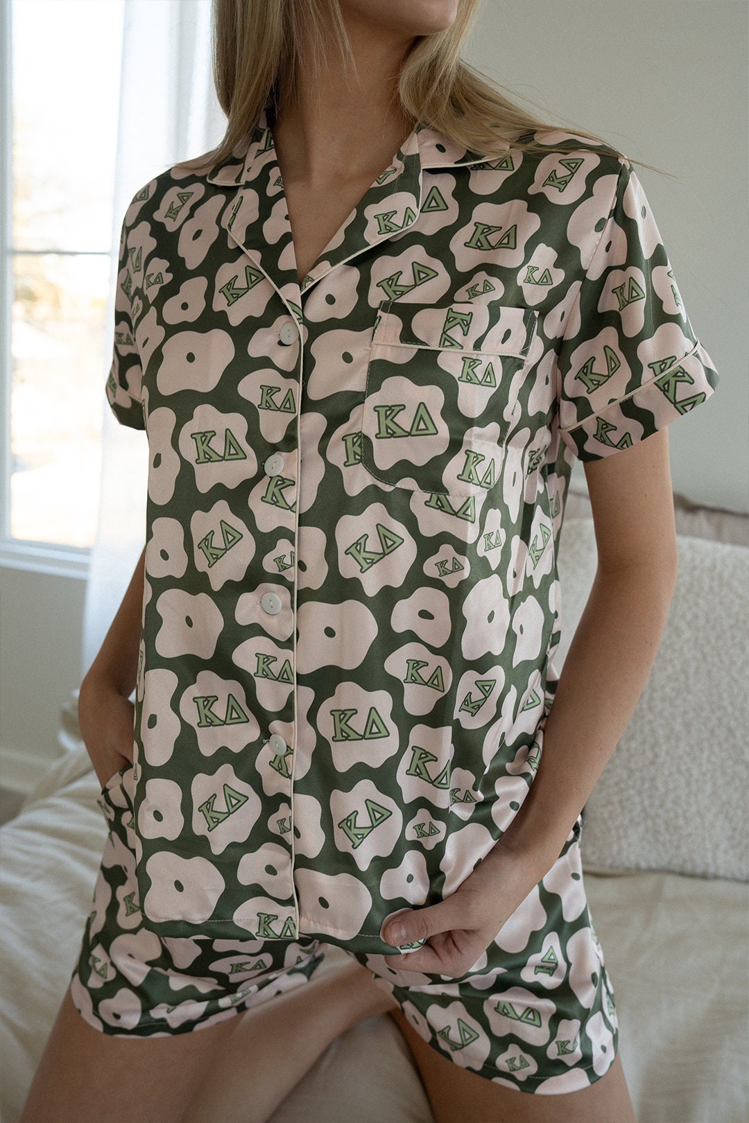 Kappa Delta Satin Sorority Pajamas – Personalized Matching Set for Bigs ...