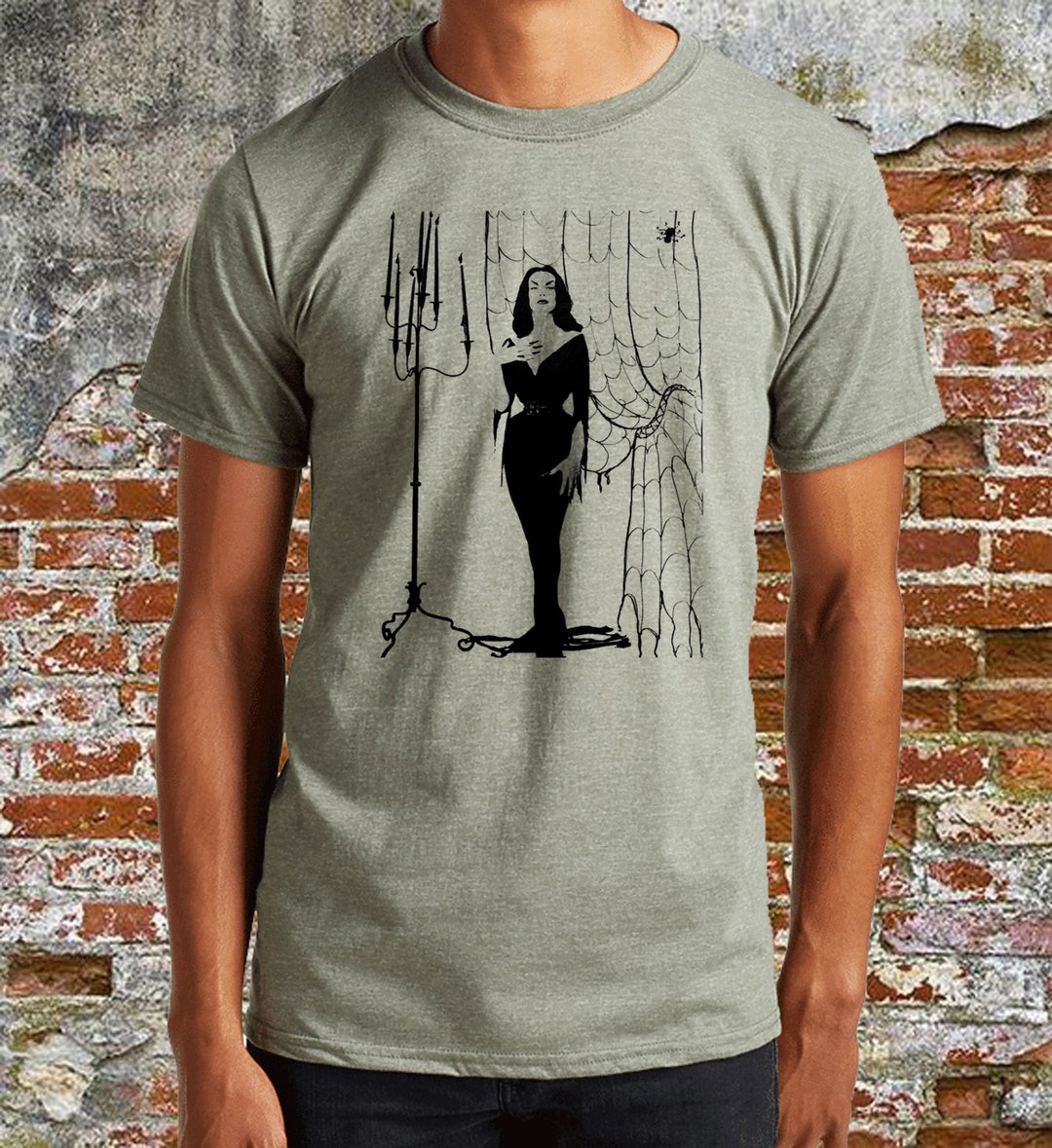Vampira Vintage Design T-shirt - Etsy