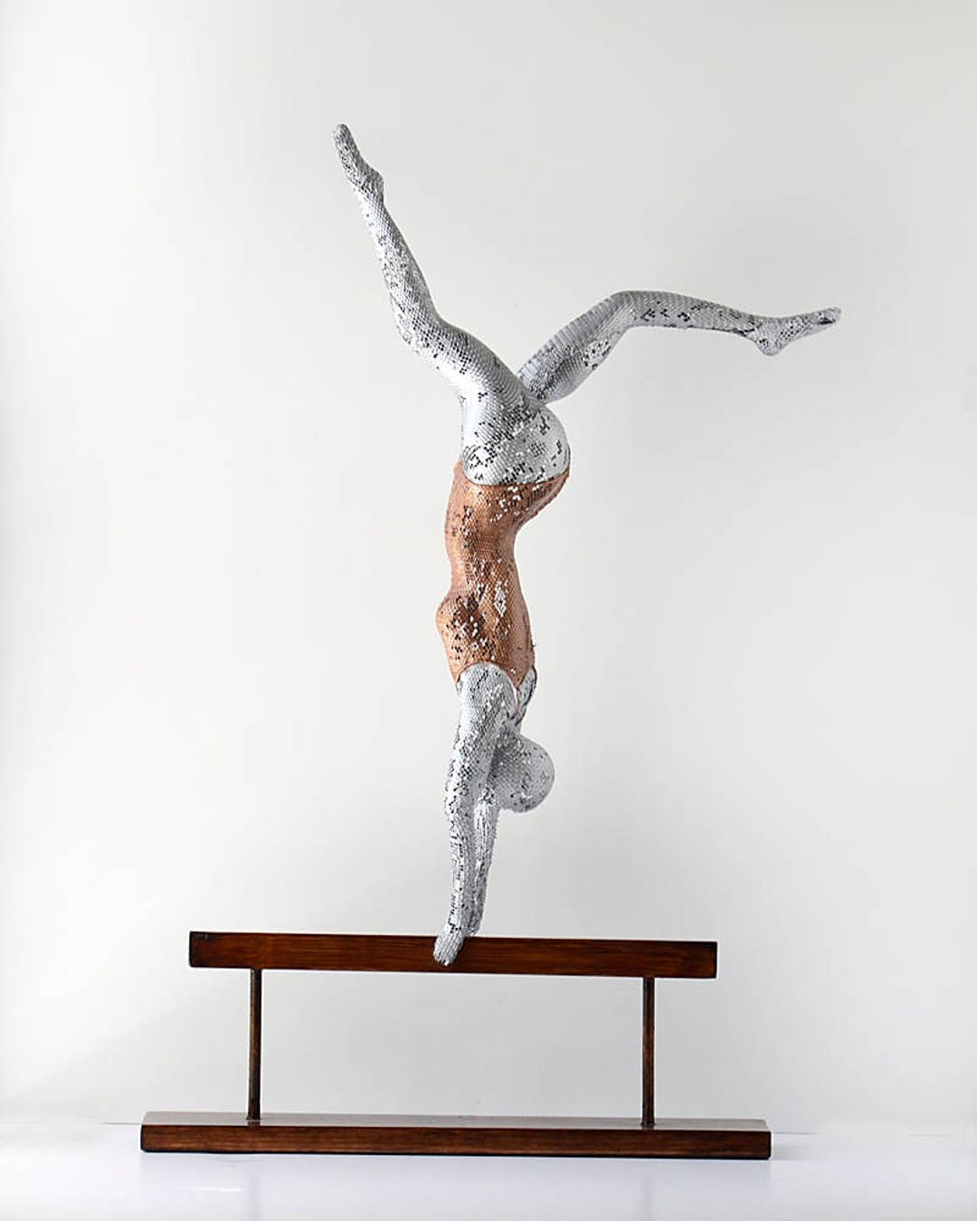 Metal Art Sculpture, Aerobic Gymnastics on Balance Beam, Metal Wire ...