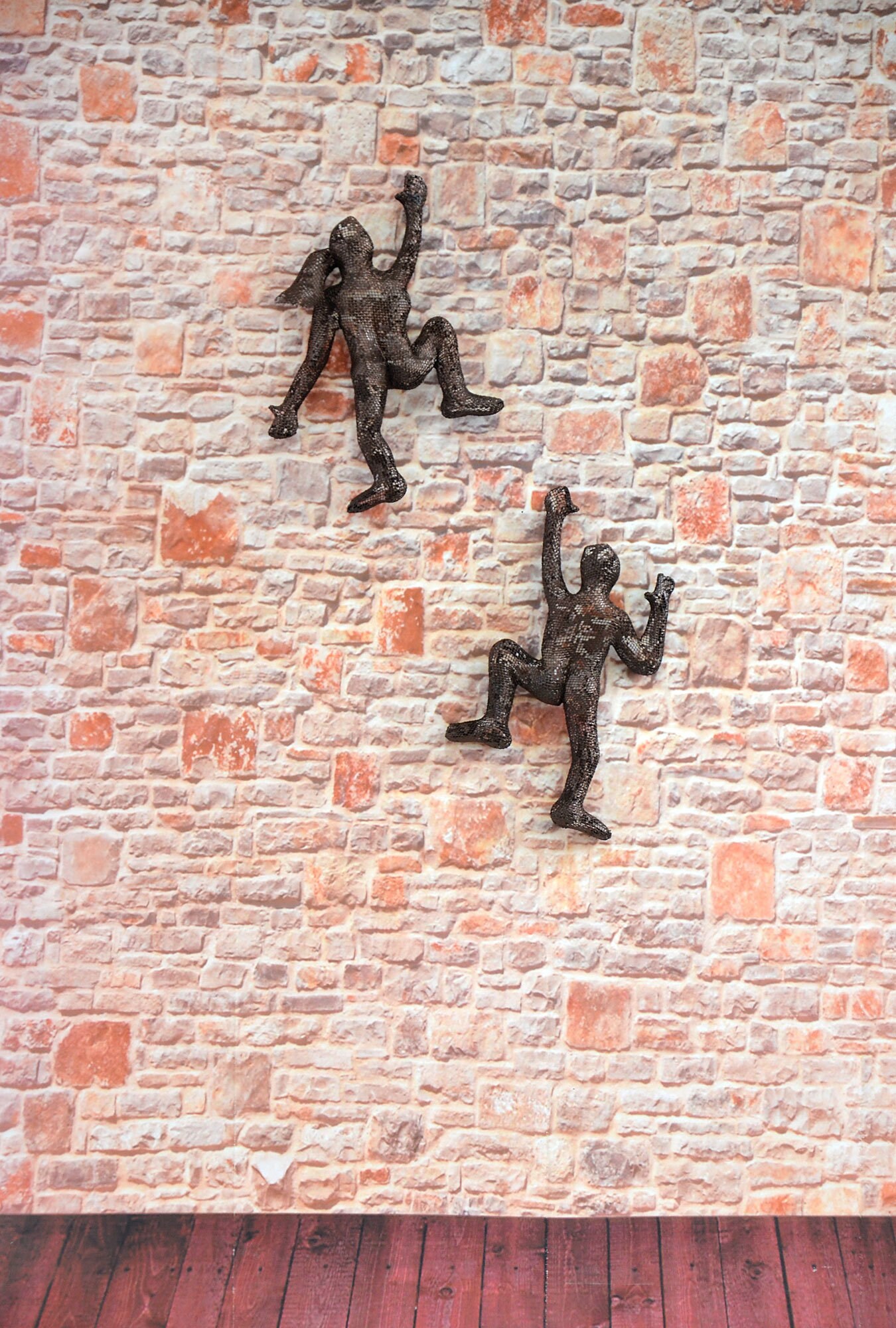 Metal wall art SET of 2 Miniature climbing figure wall decor | Etsy