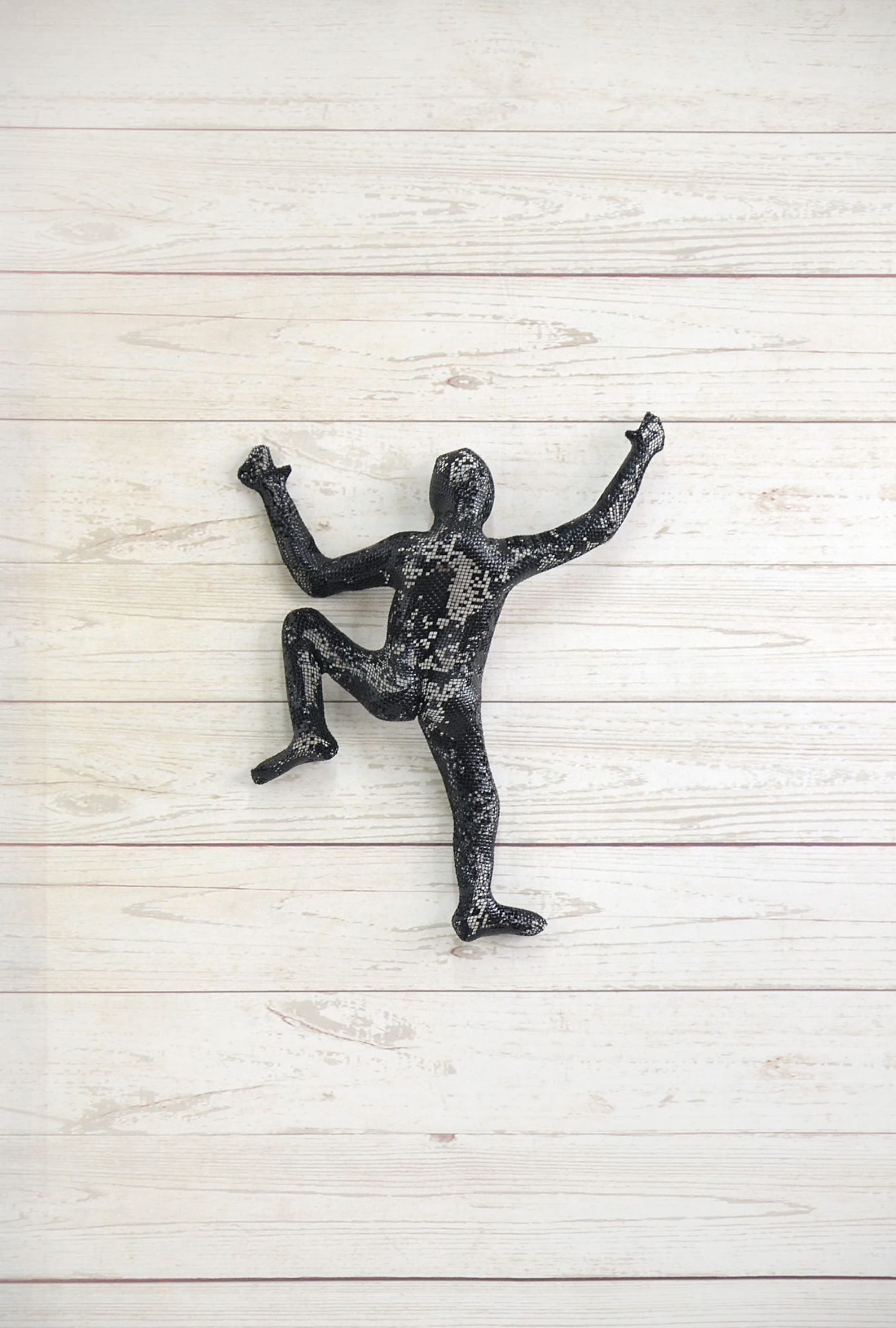 Climbing Man Sculpture, Wire Mesh Sculpture, Hanging Sculpture, Modern ...