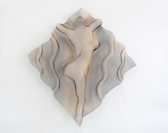 Modern Sculpture Woman Torso Wire Mesh Sculpture - Etsy Israel