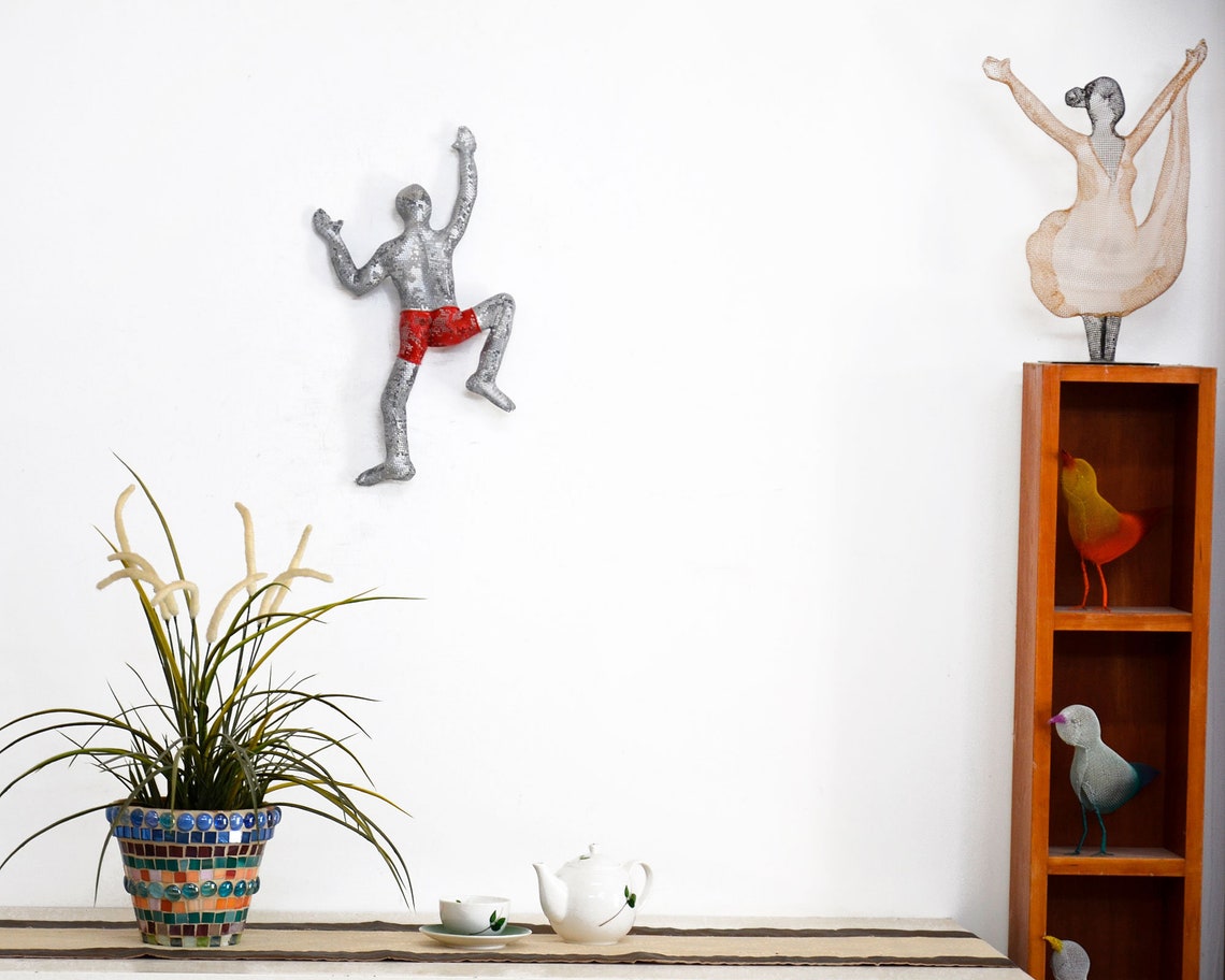 Climbing Man Figure, Metal Wall Art, Rock Climber, Wire Mesh Sculpture ...