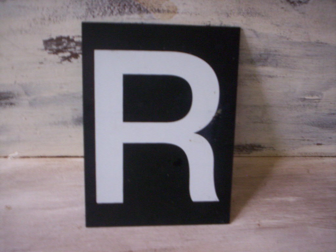 Small Vintage Plastic Letter/chic Plastic Letter/plastic Letter/salvage ...