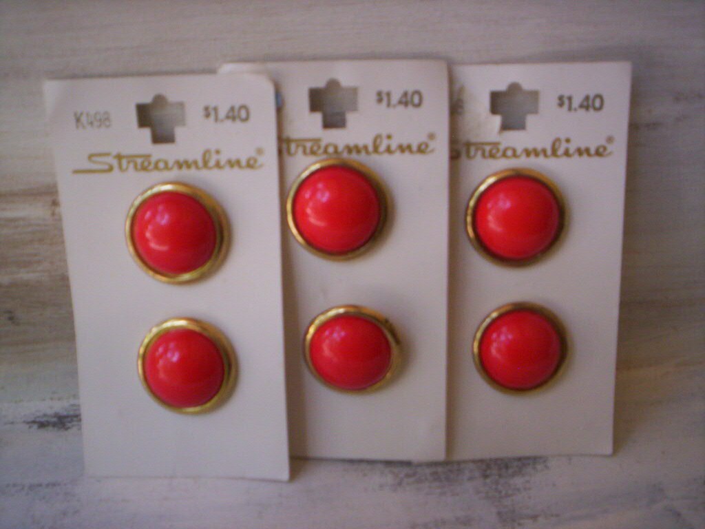 Streamline buttons/Plastic buttons/Red and gold button/Sewing | Etsy
