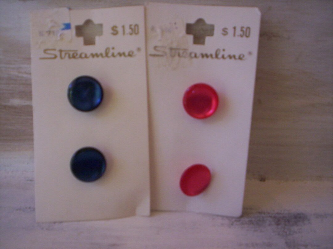 Streamline Red Anb Blue Buttons/plastic Buttons/red Button/sewing ...