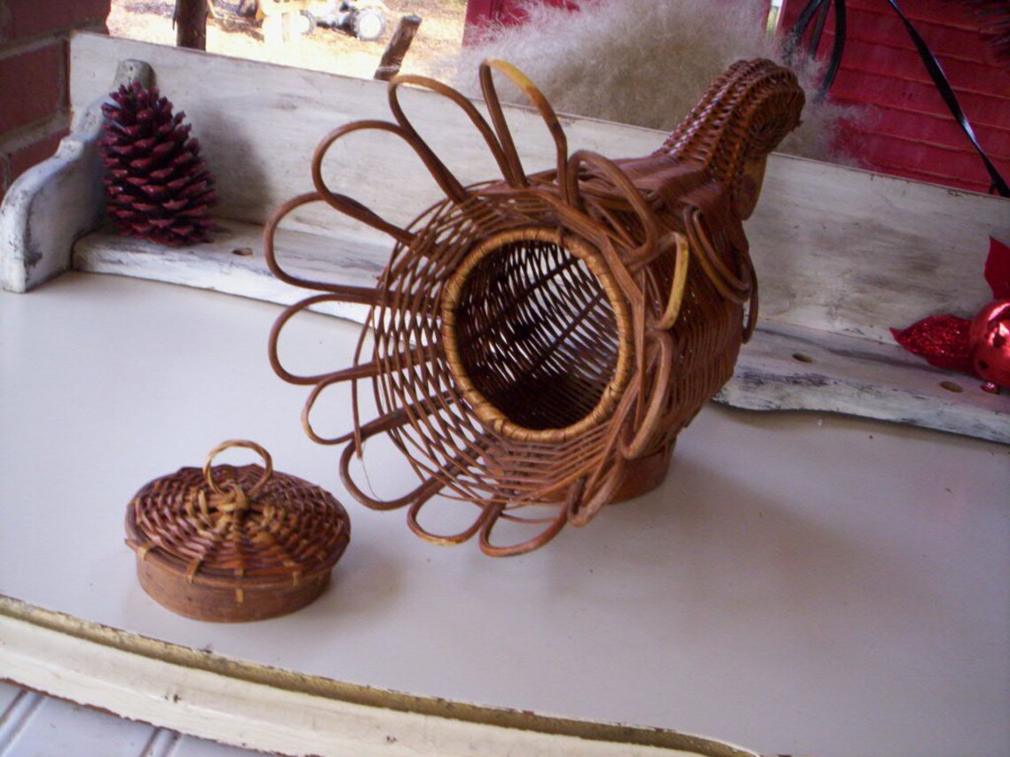 Bird Shaped Basket/bird Basket/wicker Basket/woven Basket/wick and Wood ...