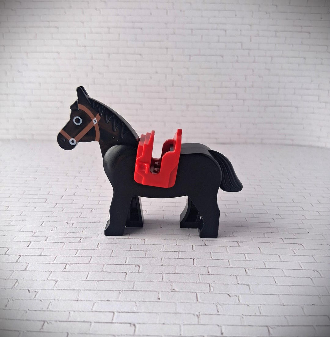 Vintage LEGO Black Horse - Moveable Head, Brown Bridle & White Circled ...
