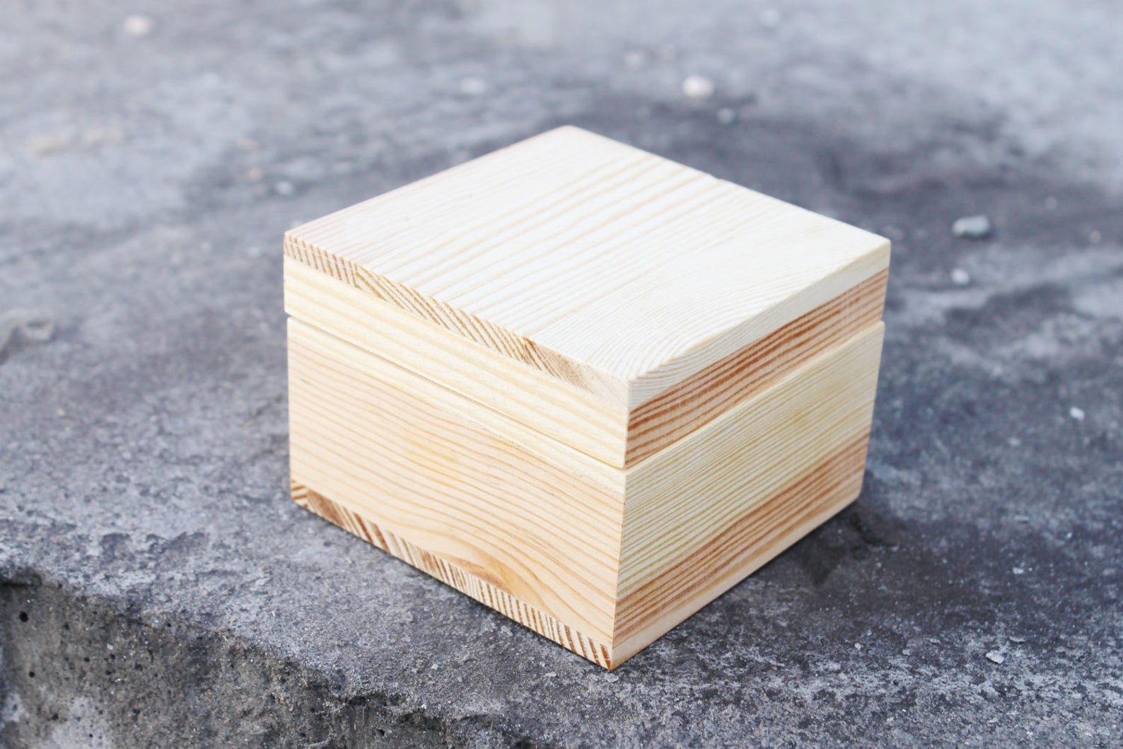 Square Unfinished Wooden Box 90х90x60 Mm With Cover on - Etsy