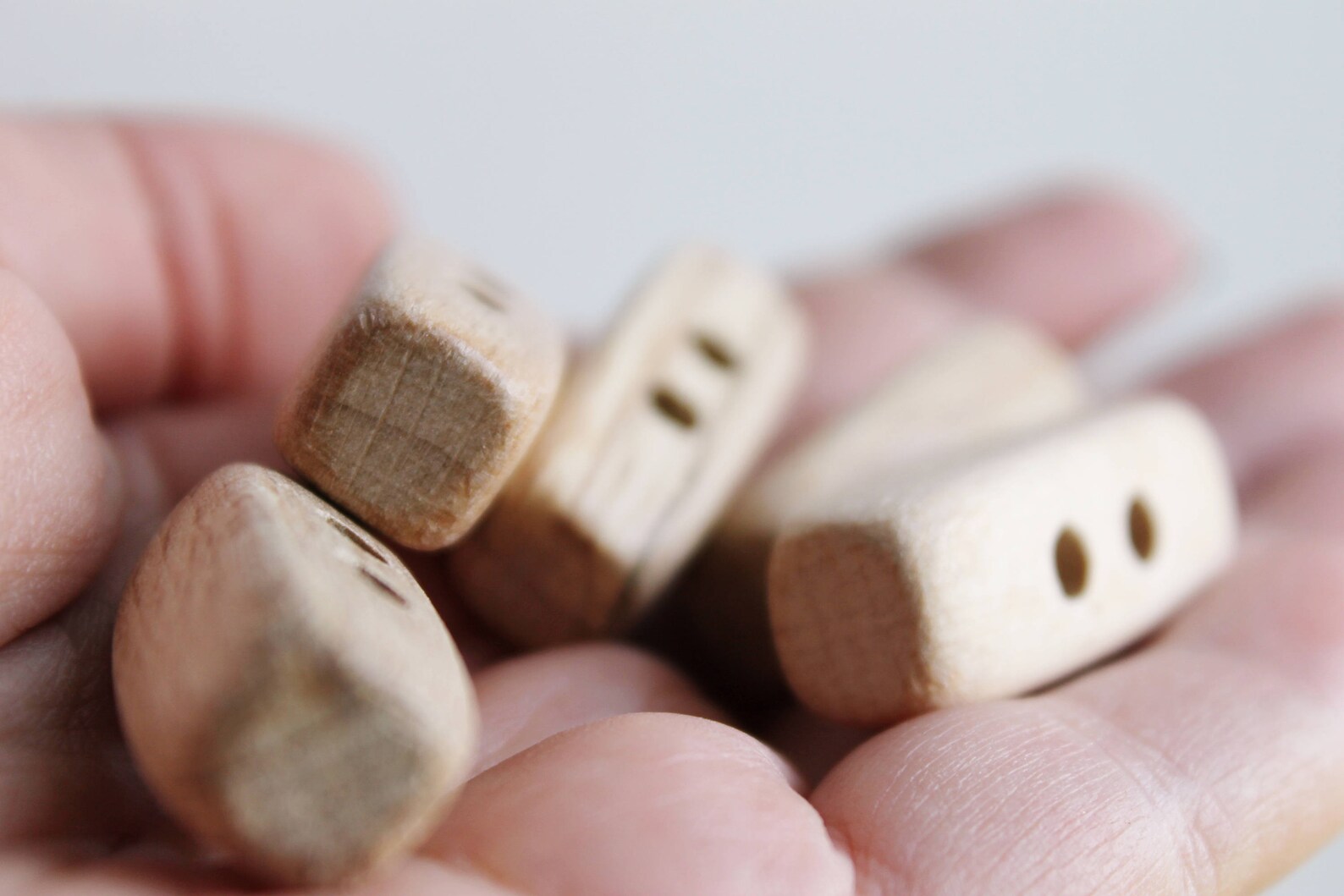Set of 5 Wooden Buttons - Eco Friendly Buttons - Made of Beech Wood - Etsy