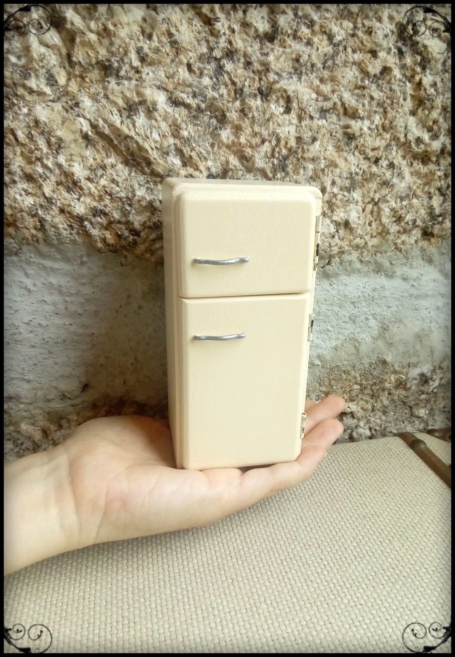 Dollhouse Miniature Fridge Vintage Ice Box 1/12 Scale - Etsy