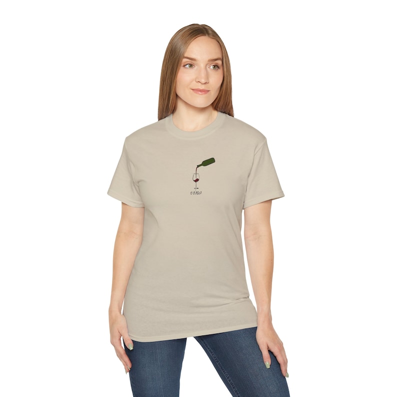 Fine Wine Pour Vino Shirt Wine Bottle & Glass Graphic T-shirt With Vino ...