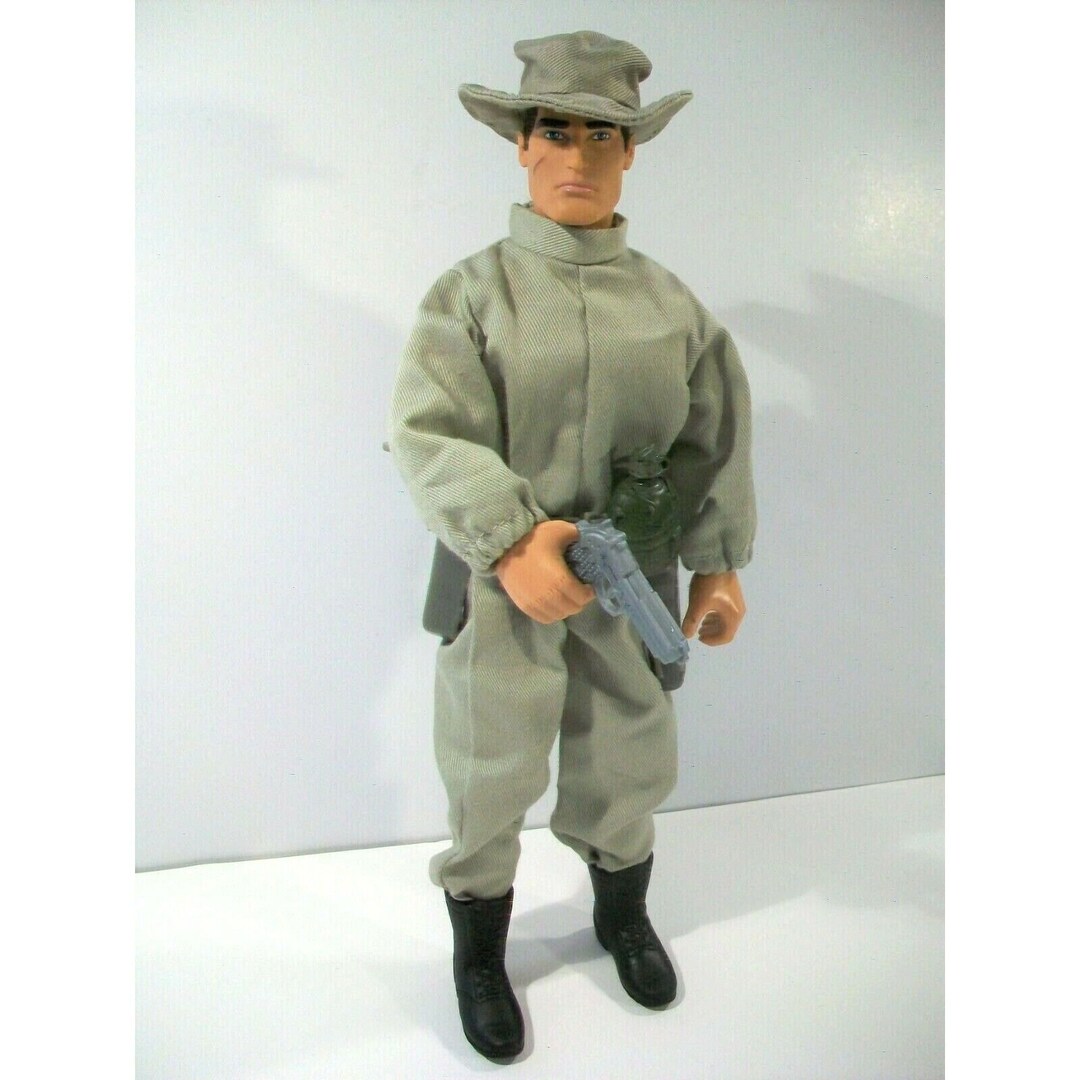 1996 Action Man Flocked Head 12" Action Figure, Jumpsuit, Pistol, 1/6 ...