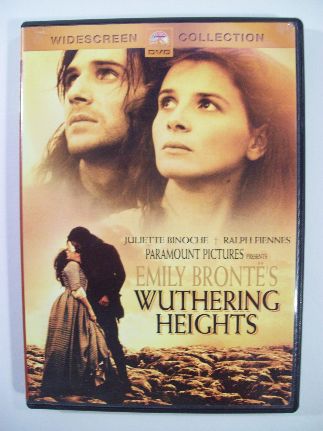 Emily Bronte's Wuthering Heights DVD, Ralph Fiennes, 1992 - Etsy