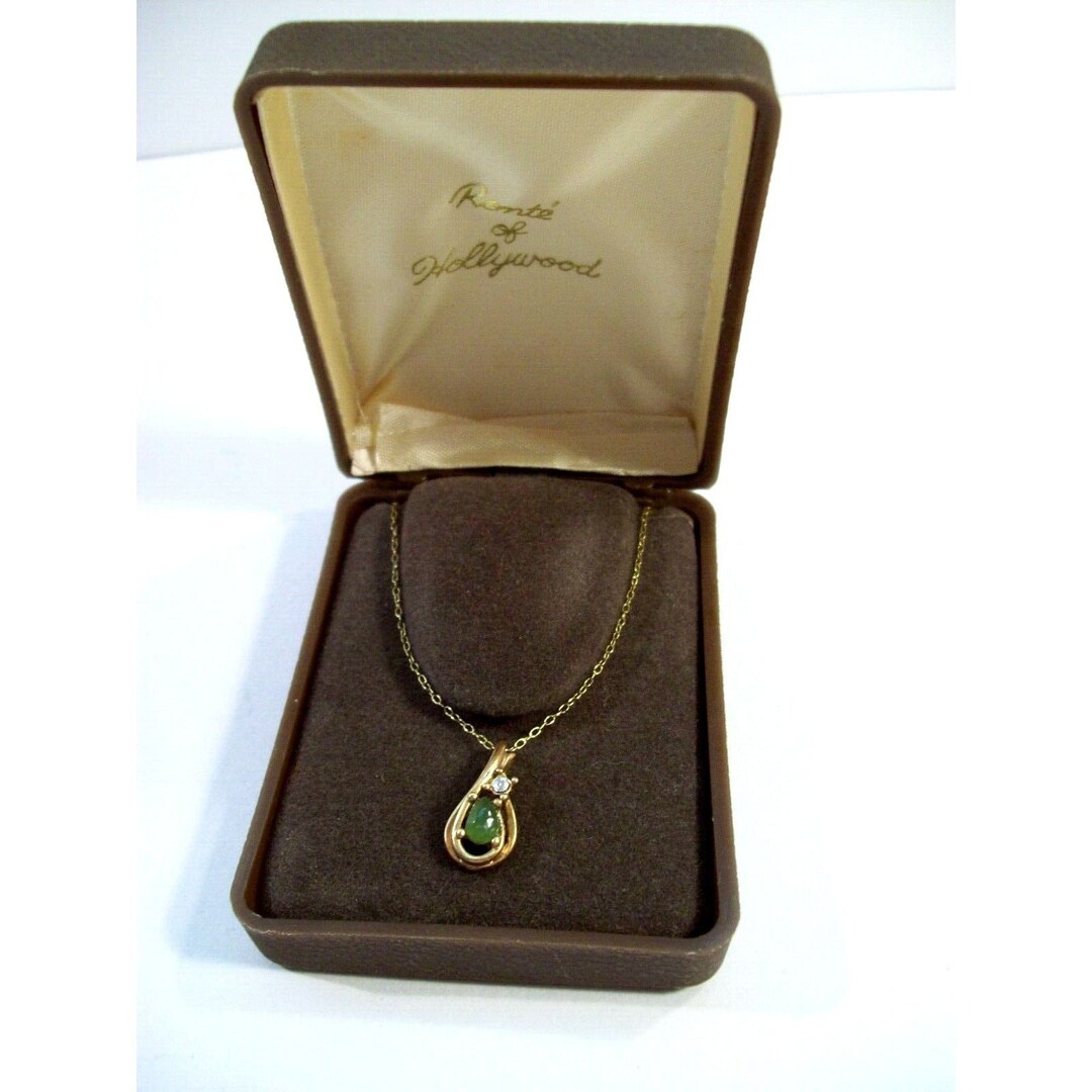 Ronte of Hollywood 14K GF 1/20 Jade Pendant Necklace, Vintage - Etsy