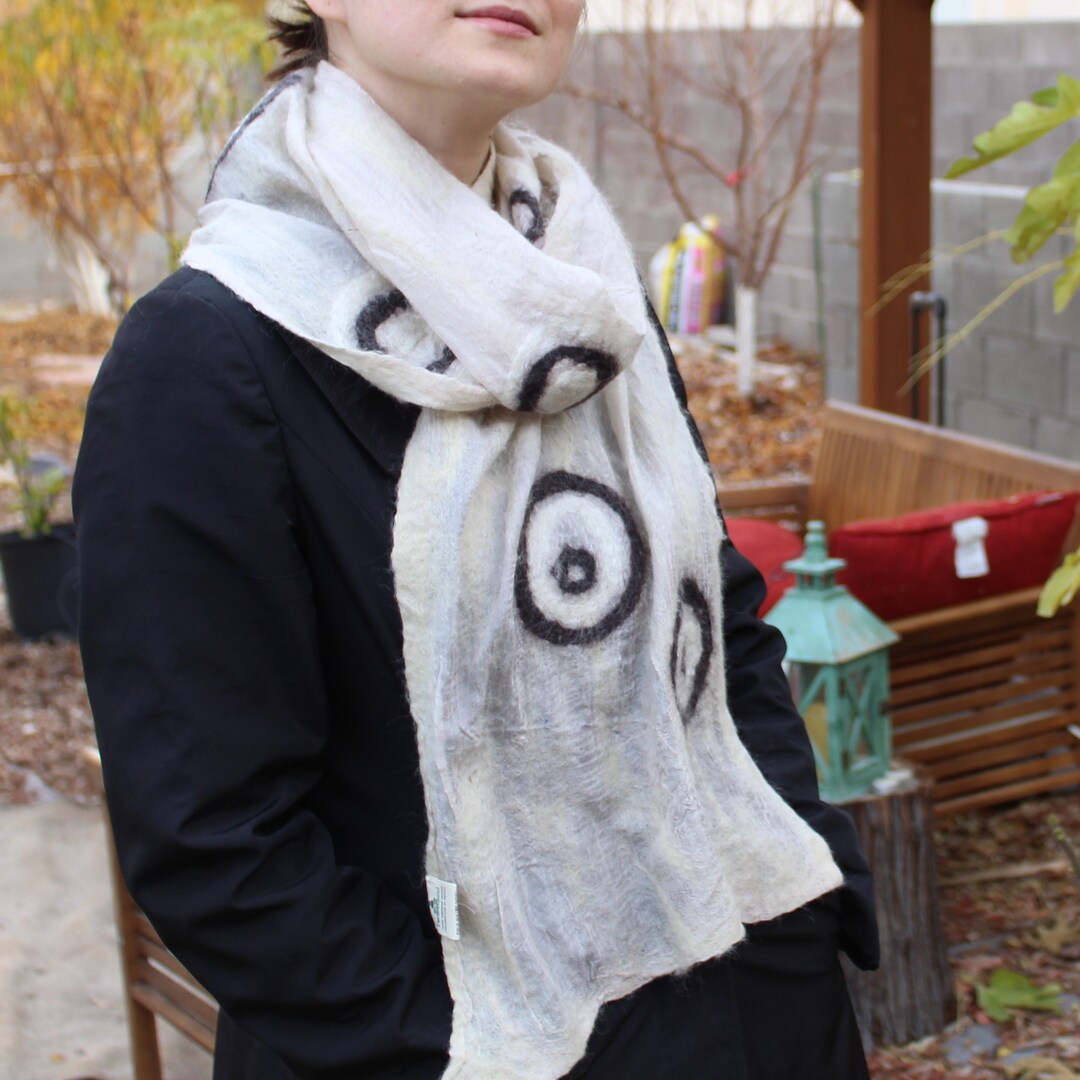 Handmade Merino Wool Felt Scarf – Black Rings, Fair Trade - Etsy
