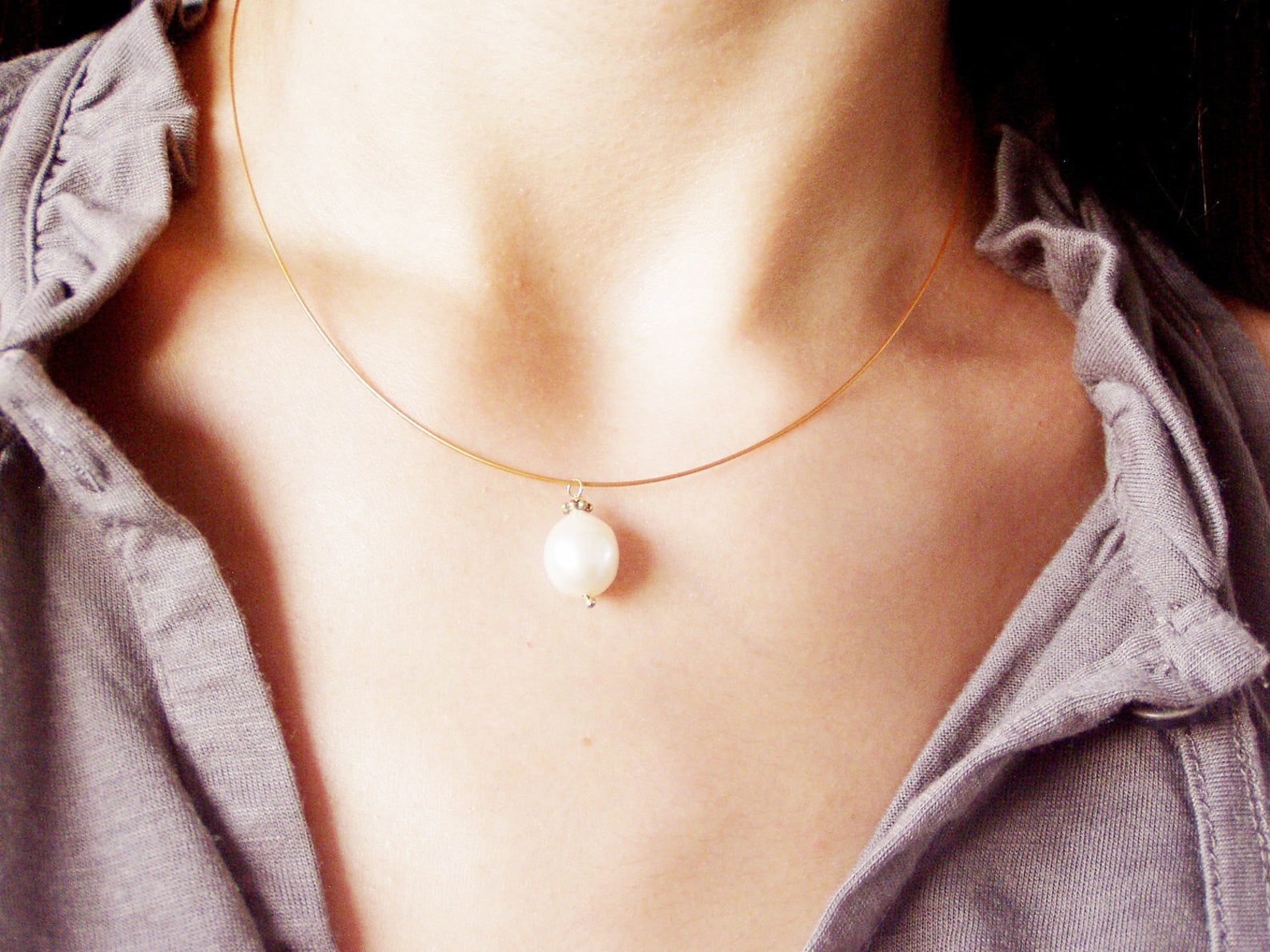 White Pearl Pendant on a Gold Plated Steel Wire Sweet Water - Etsy