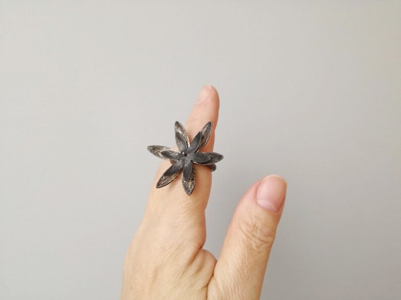 Black Flower Ring Sterling Silver Statement Ring Spinner - Etsy