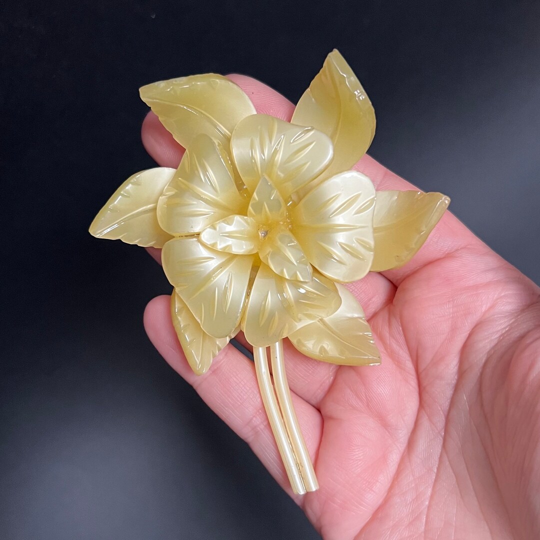 Celluloid Huge Flower Brooch, 1940s, Yellow - Etsy