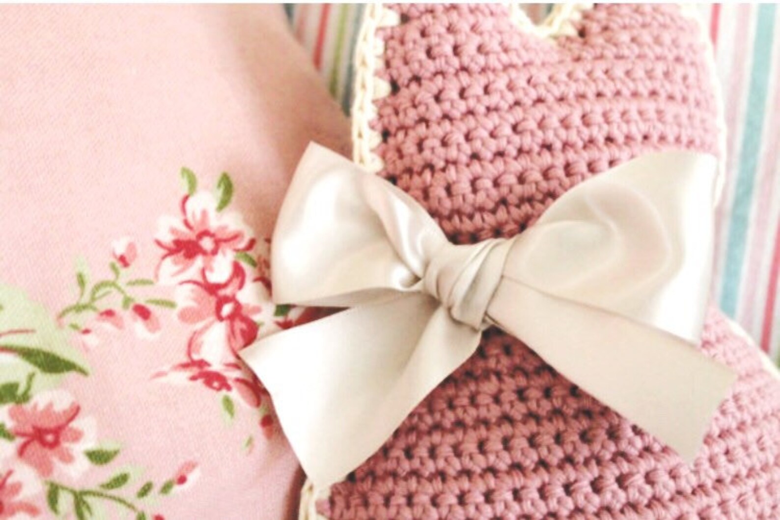 Kitty-cat Mini Cushion: A Crochet PDF Pattern - Etsy