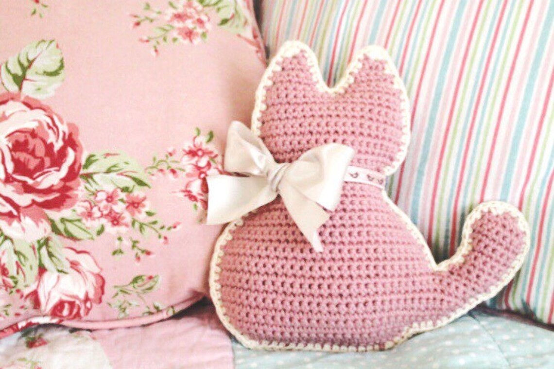 Kitty-cat Mini Cushion: A Crochet PDF Pattern - Etsy