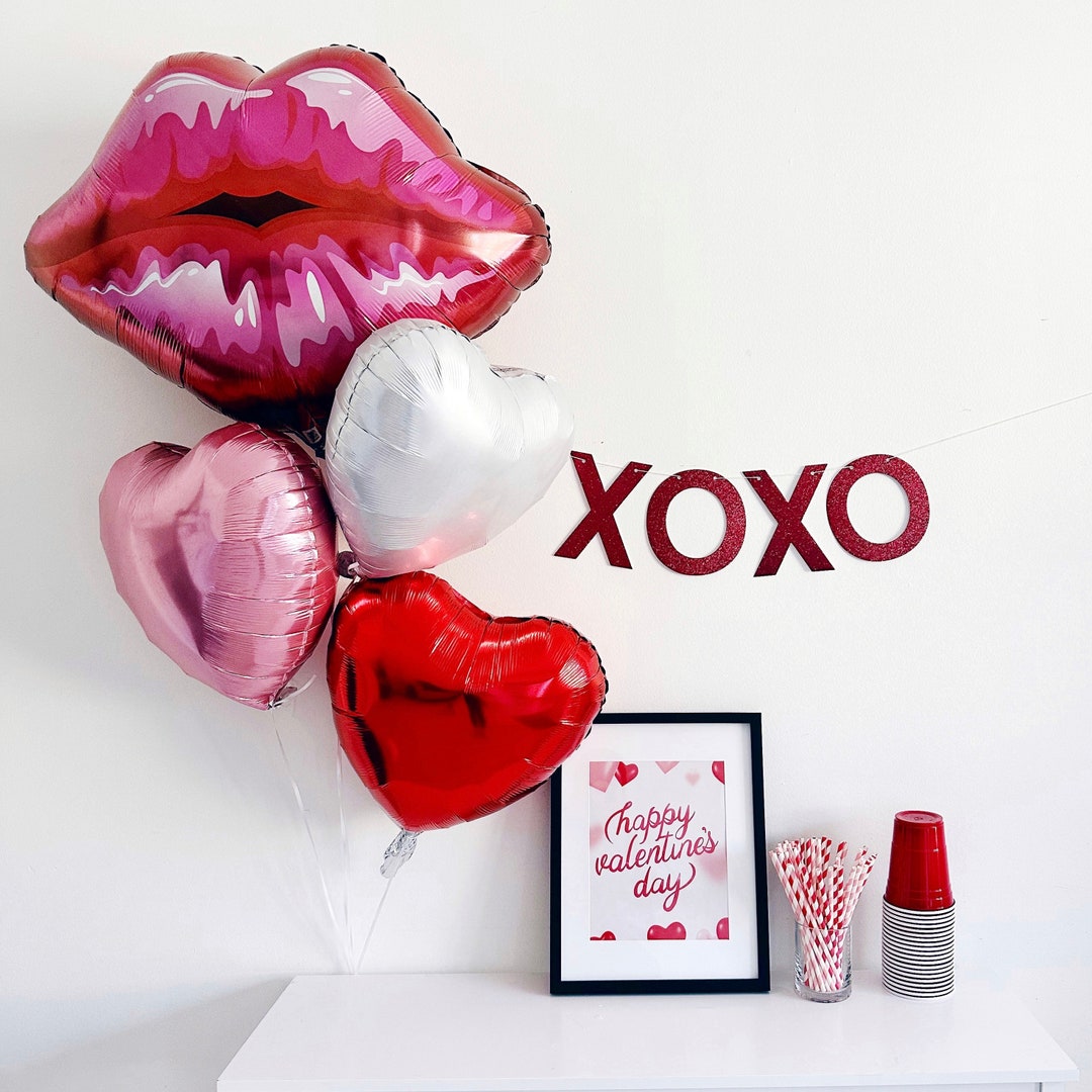 XOXO Glitter Banner, Red Glitter Anniversary Sign, Valentine's Day ...