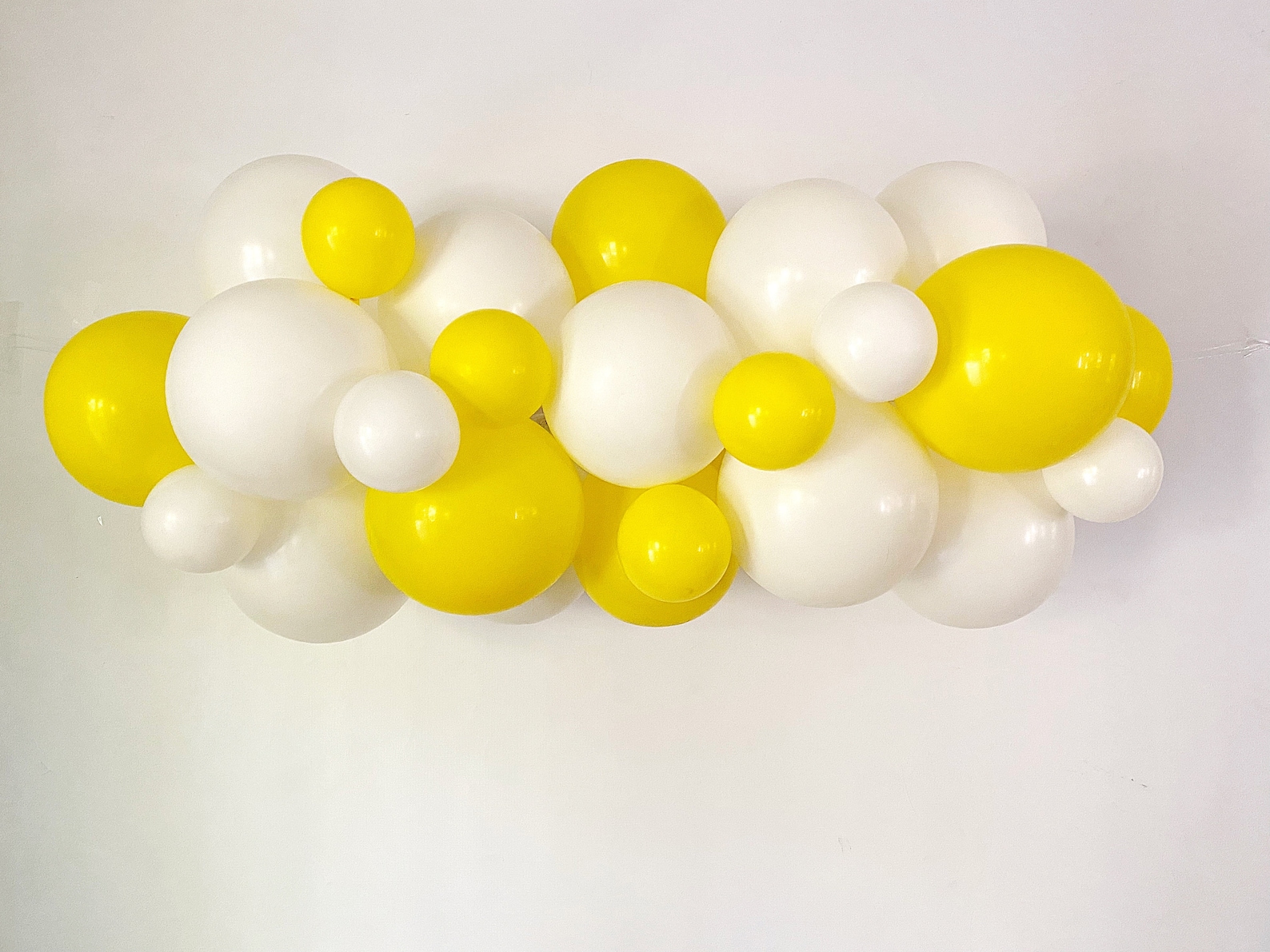 Yellow White Balloon Garland Balloon Party Kit Yellow Party - Etsy