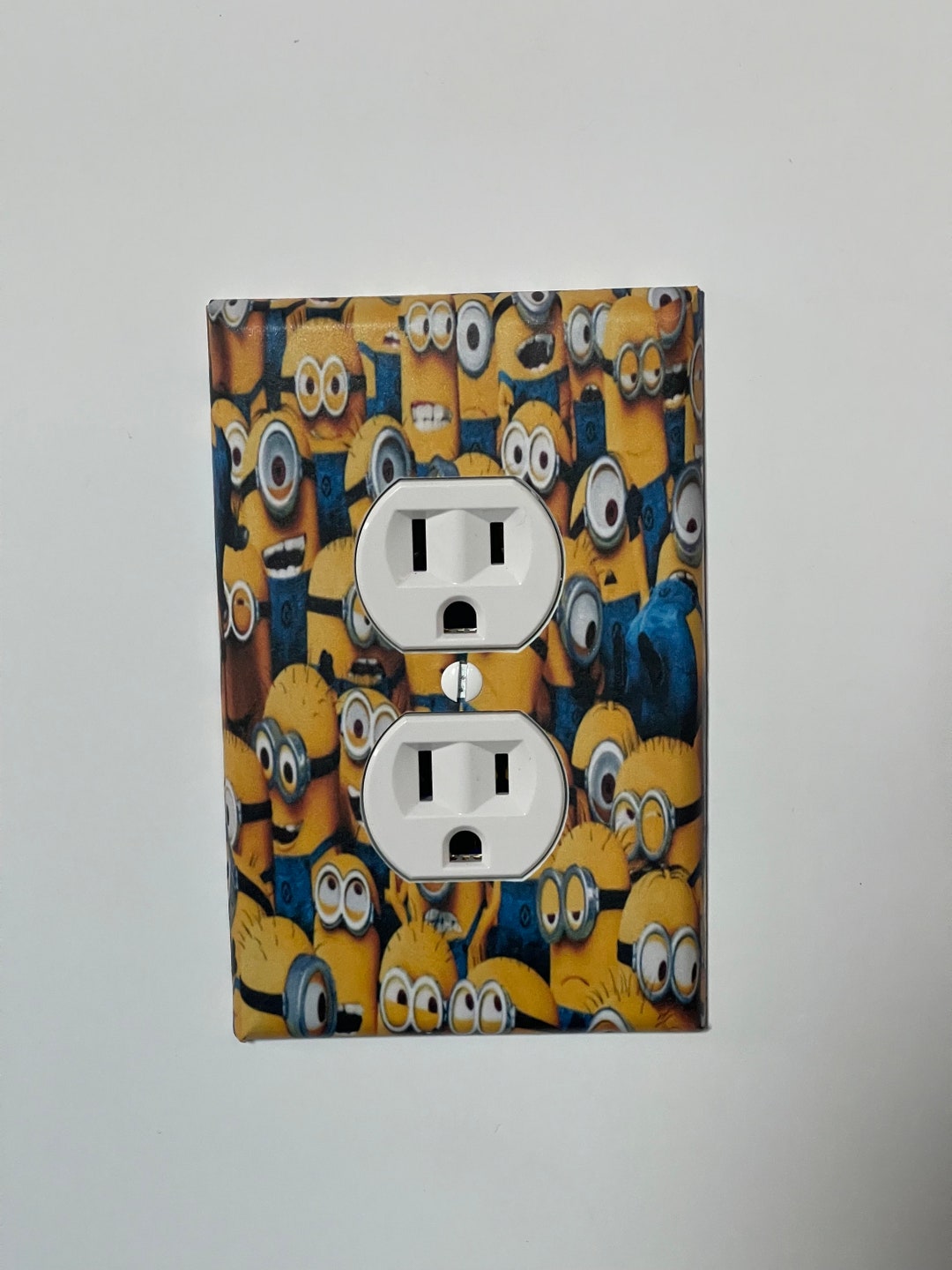 Minions - Outlet Cover Plate - Etsy